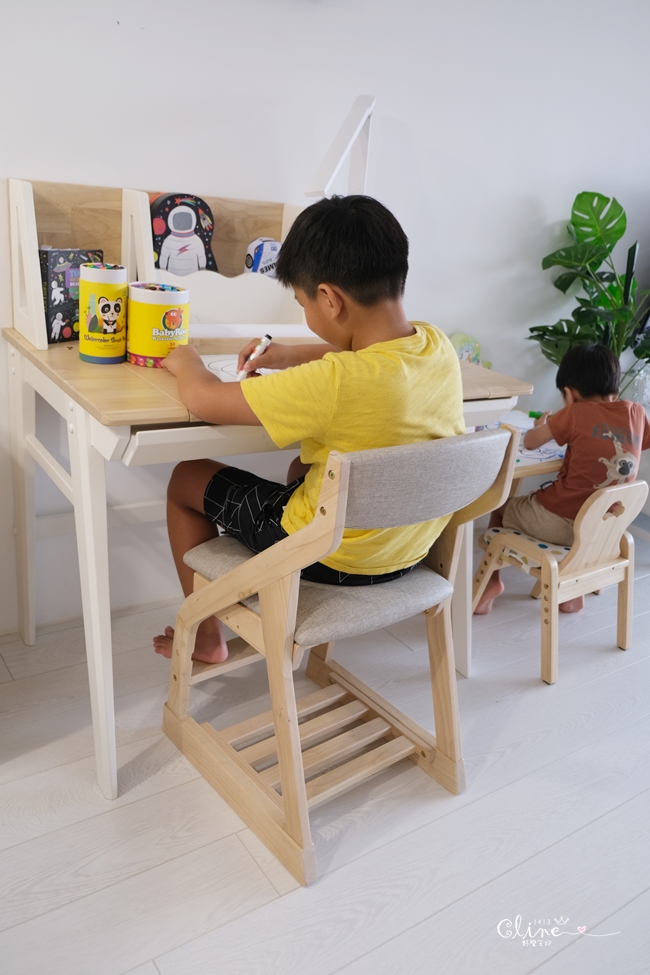 開學團 又美又實用!限量【MesaSilla Calla 成長系列 】+MesaSilla 幼兒實木家具+Magic護眼檯燈 - 野蠻王妃愛漂亮